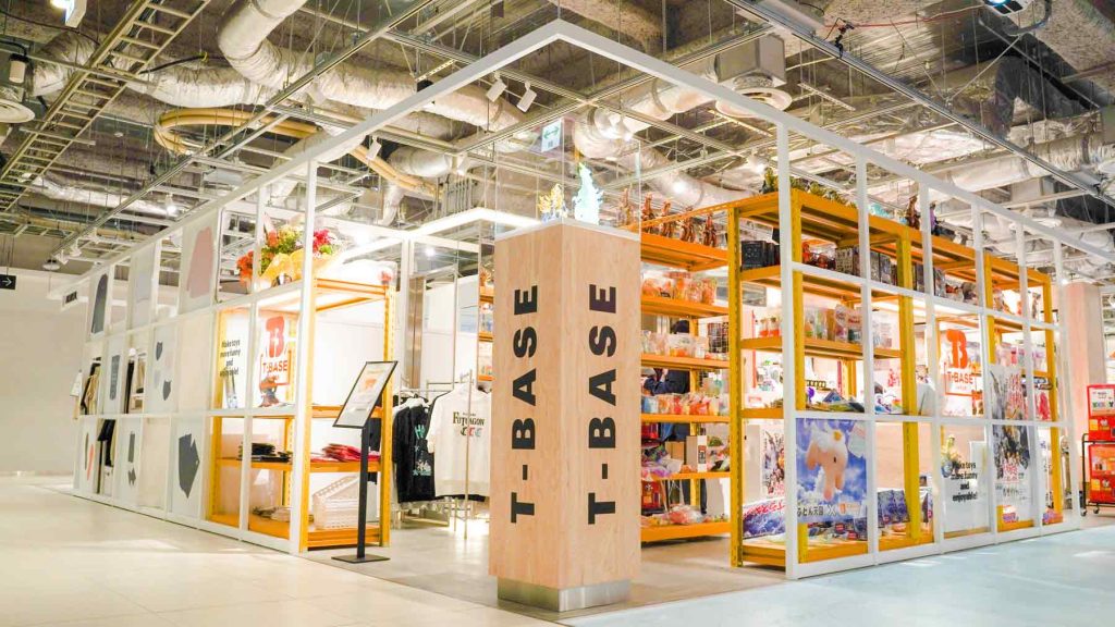 toys-mimicの「kumaT（クマティー）」がT-BASE限定カラーとして渋谷PARCOに登場!! | toysking.news